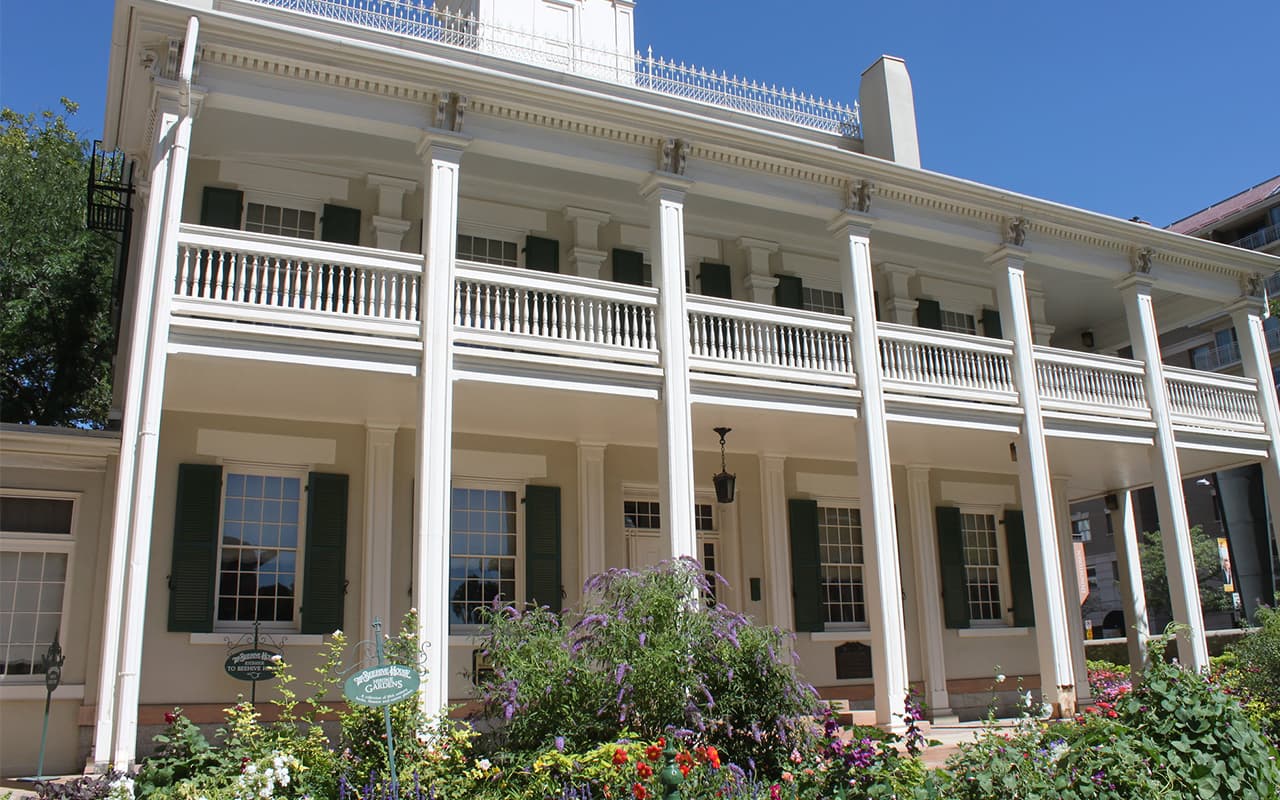 Beehive house - Home-InHard